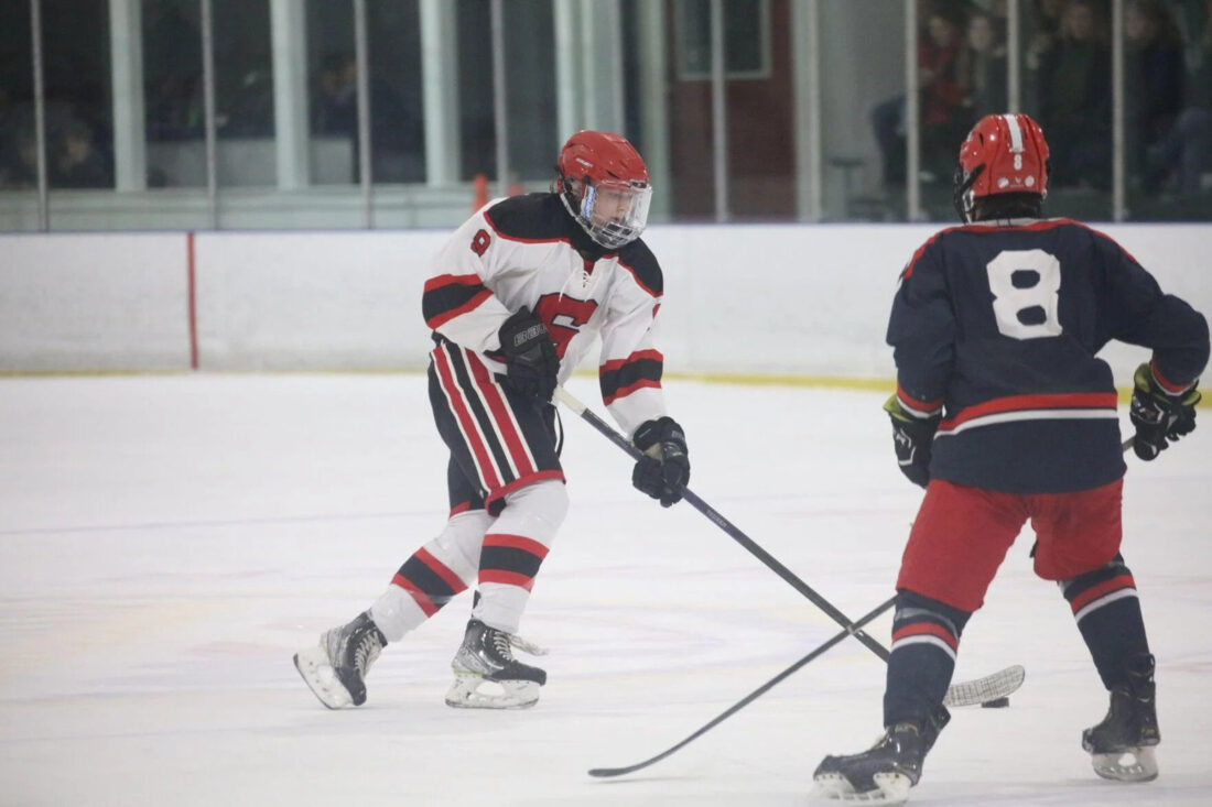 Miner lifts Chiefs over SLP in hockey semis | News, Sports, Jobs ...